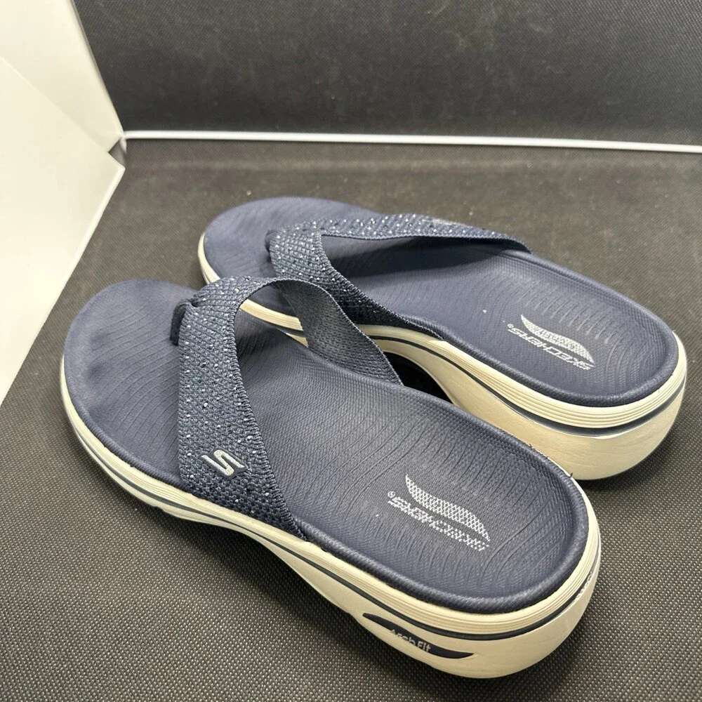 Skechers | Shoes | Skechers Go Walk Arch Fit 2 Sandal Claire Womens Us ...